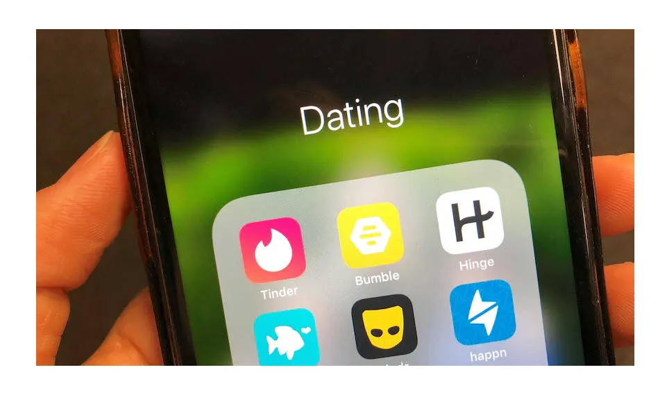How to Find Someone on Dating Sites by Email - Super Easy